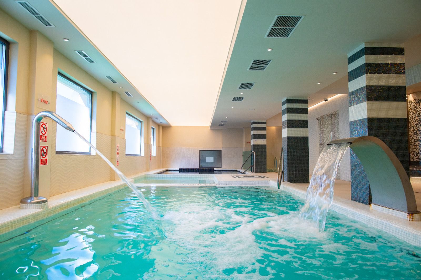 O Pauză Binemeritată la Hotel Olănești & Spa Medical: O Oază de Relaxare în Inima Naturii ...